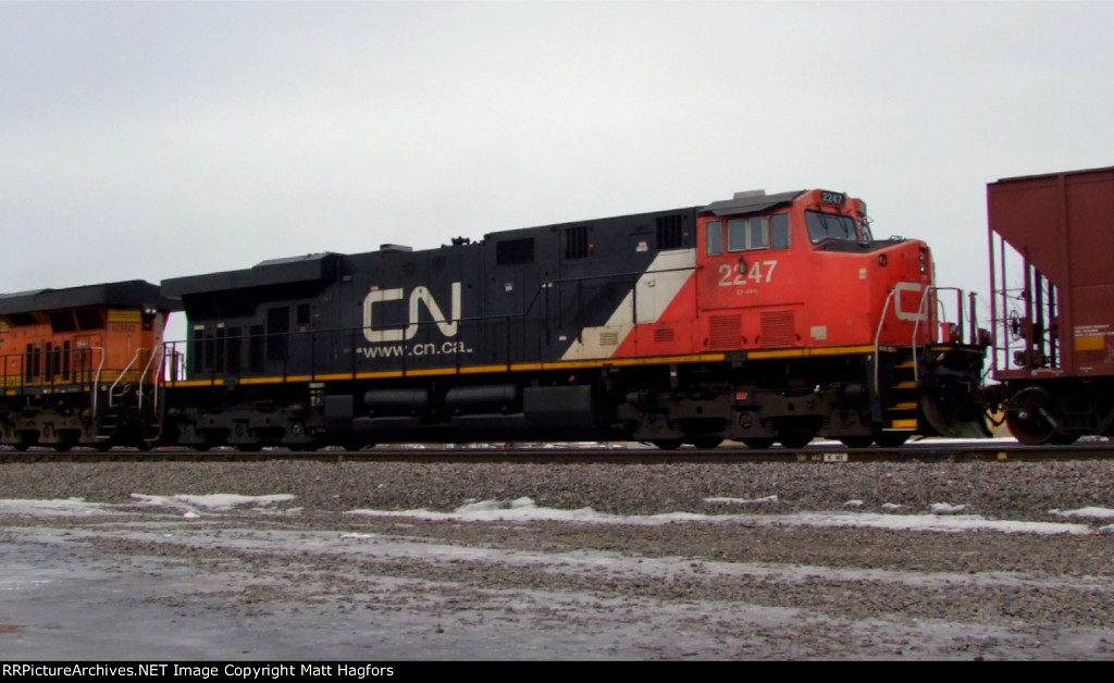 CN 2247
